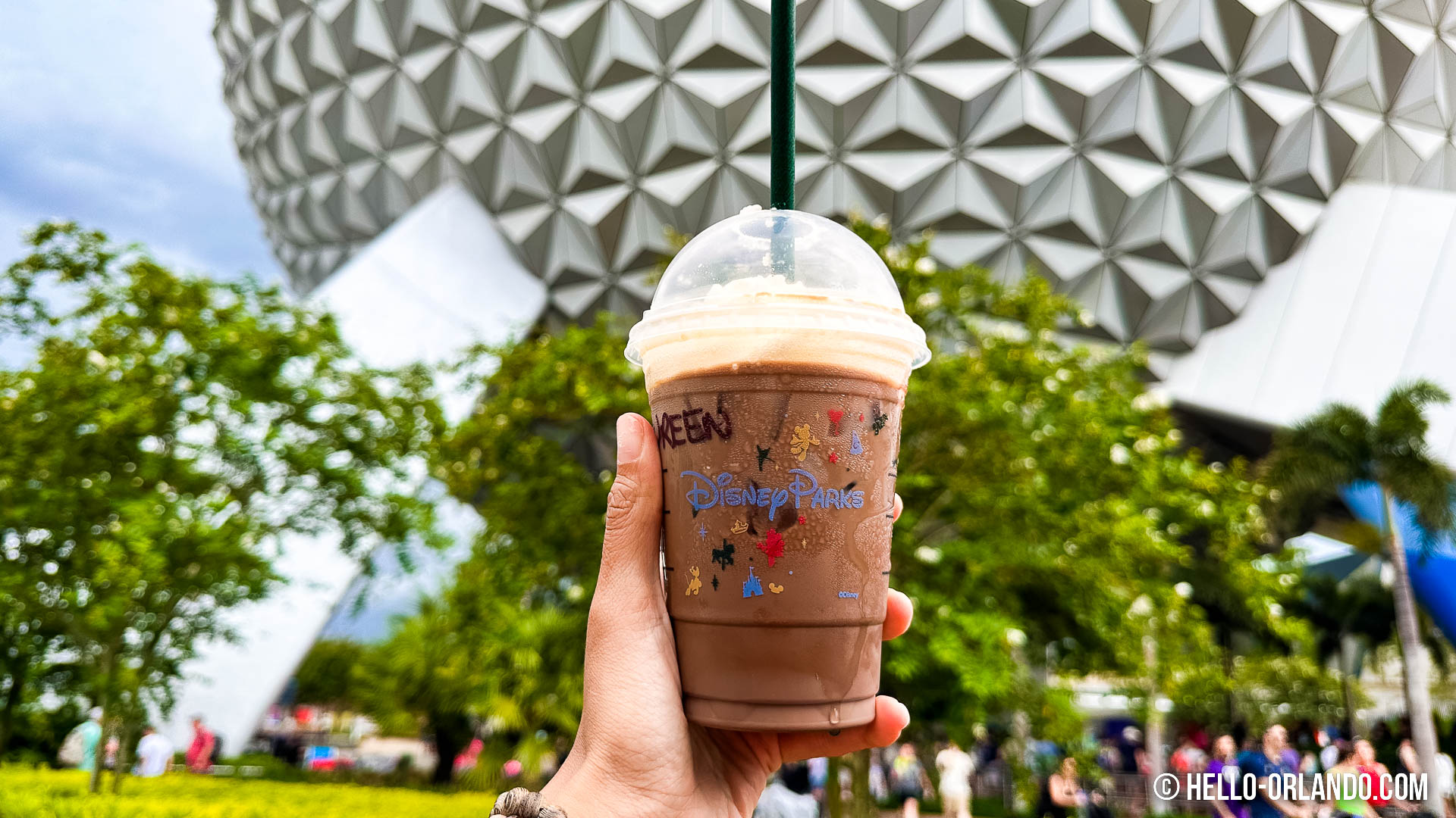 Starbucks à Walt Disney World : cafés et mugs des parcs Disney